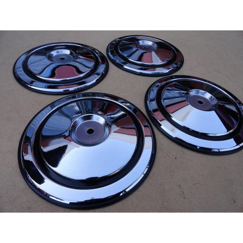 Calota Corcel Belina 71 à 74 Cromada Com Filete e Fixador - Jogo